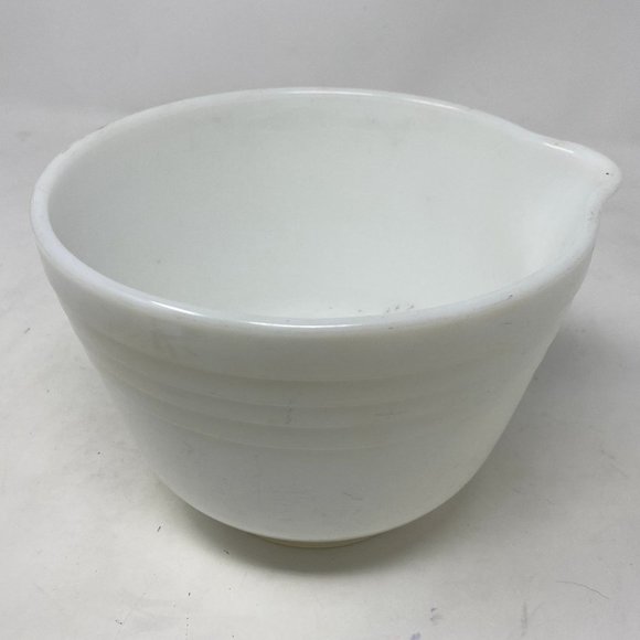 Pyrex | Kitchen | Vintage Pyrex Small Bowl | Poshmark